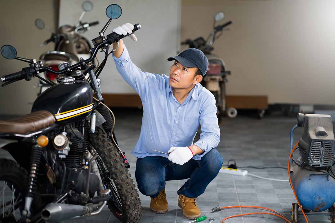 Signs Your Motorcycle Brakes Are Failing and What to Do Next